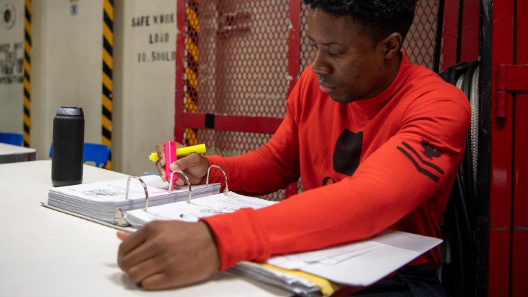Military Colleges & Careers | Military OneSource