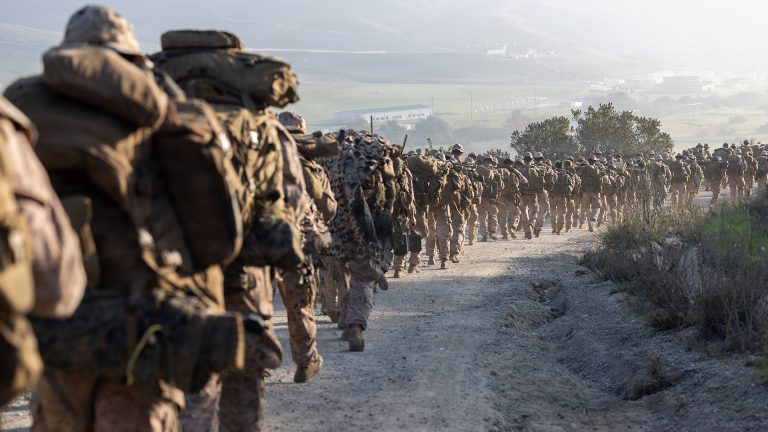 Combat Pay & Thrift Savings Plan Rules | Military OneSource